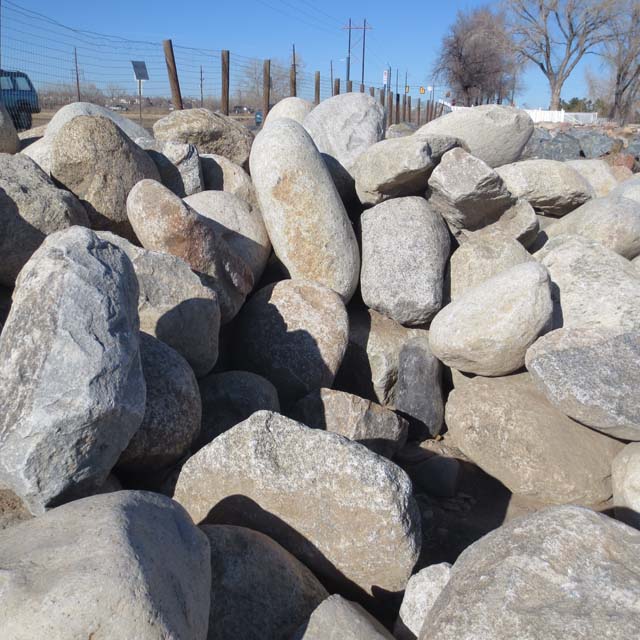 Cobblestone Boulders | Dreamscapes Landscape Center